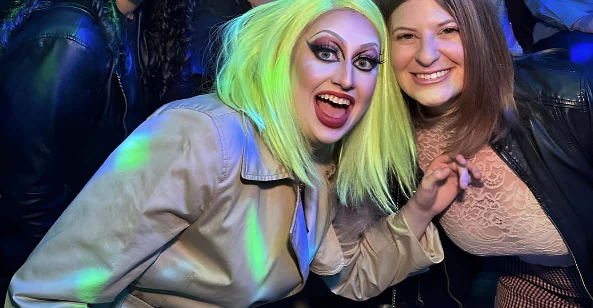 NYC: Drag Show Bar Crawl Hosted by a Queen (with drinks) | GetYourGuide