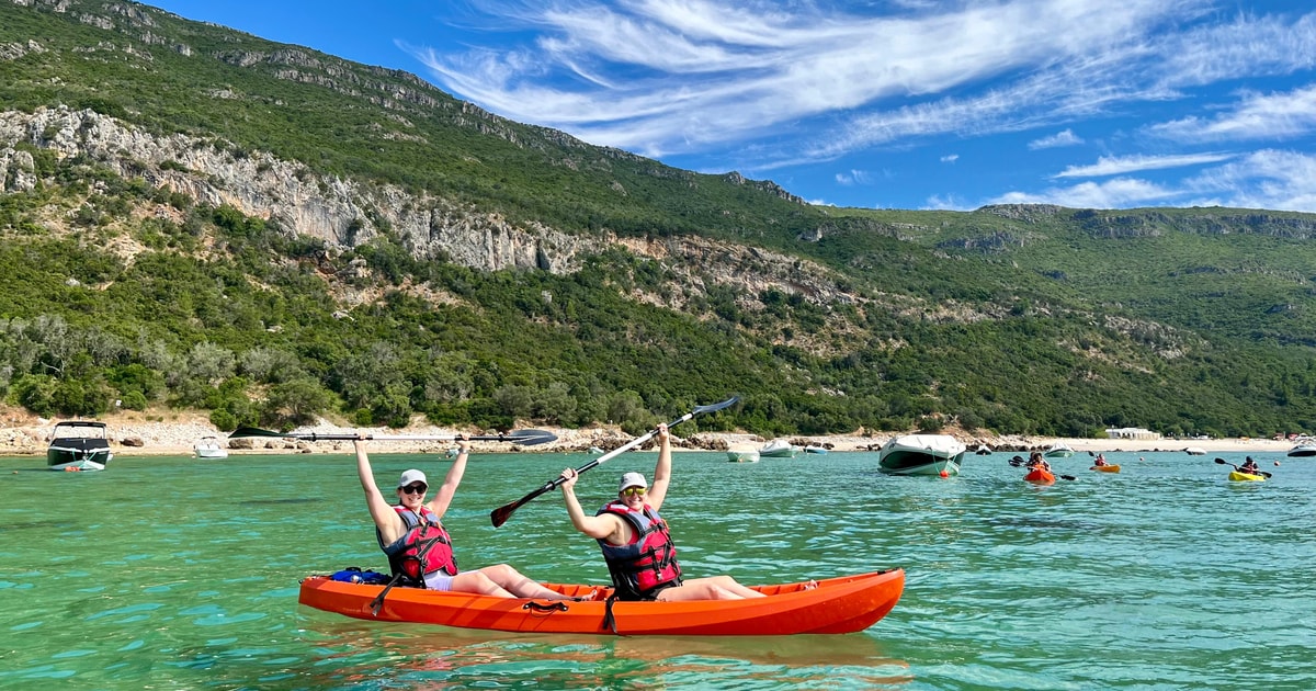 Arrábida: kayaking along the coast | GetYourGuide