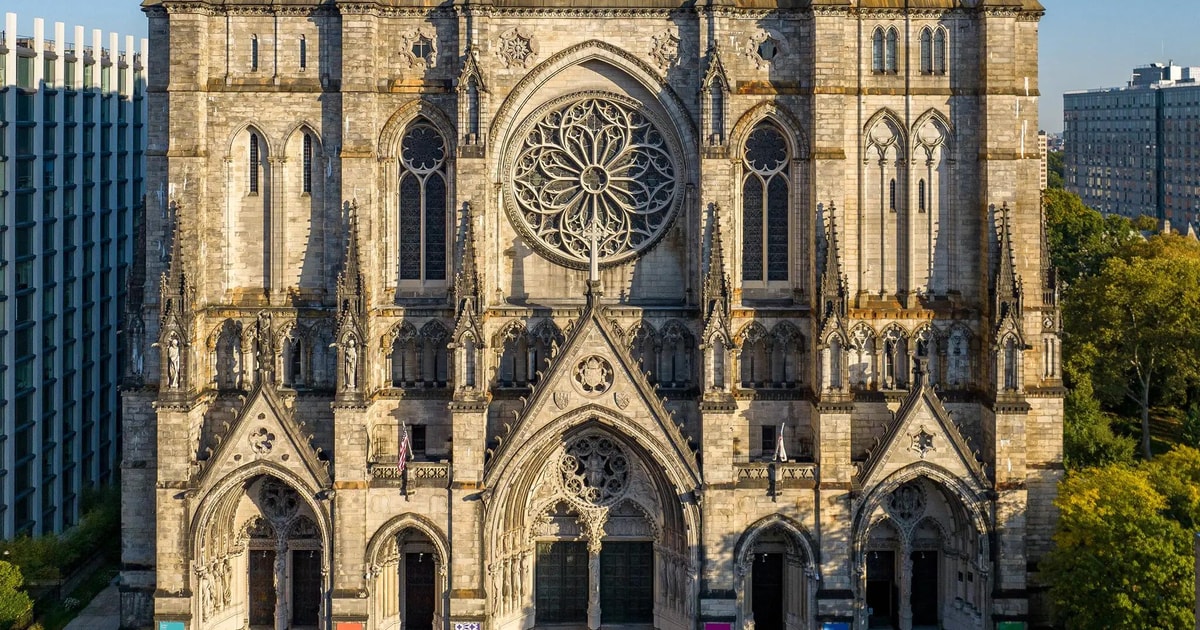 Cathedral of St. John the Divine: Self-Guided Tour | GetYourGuide