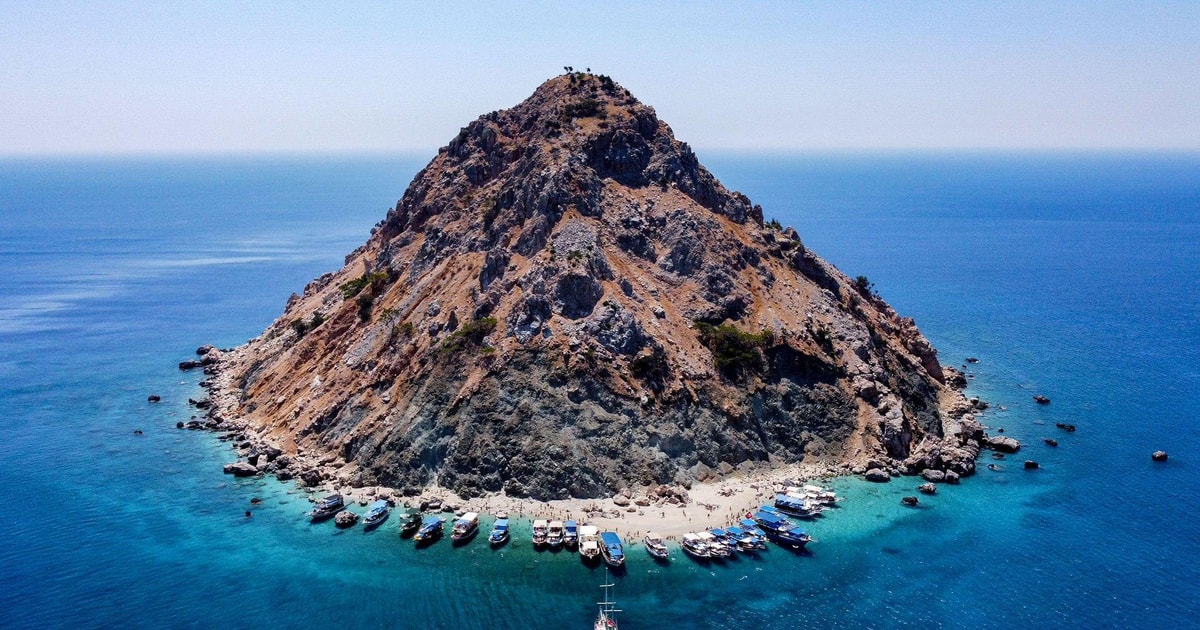 Antalya Kemer Suluada B dtur Adrasan bugten Maldivernes Strand