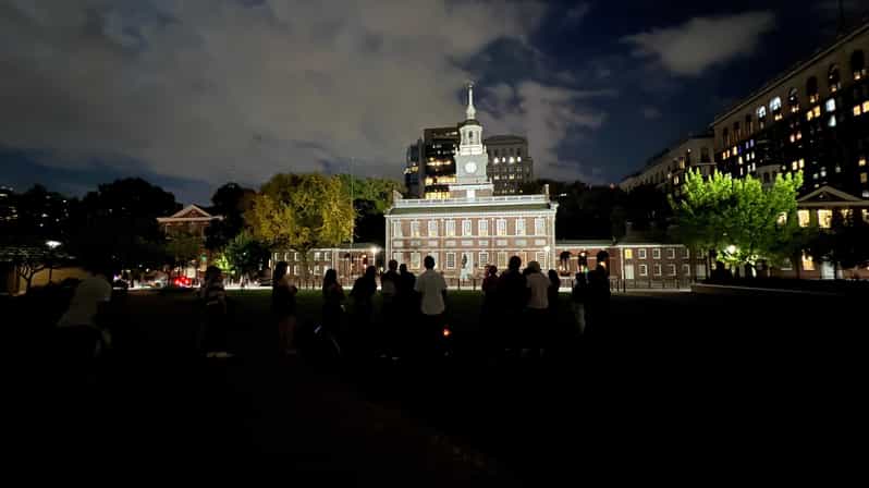 Philadelphia Ghost Tour by Candlelight | GetYourGuide