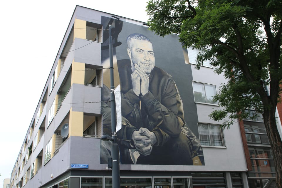 Rotterdam Street Art tour: Including specialised guide | GetYourGuide