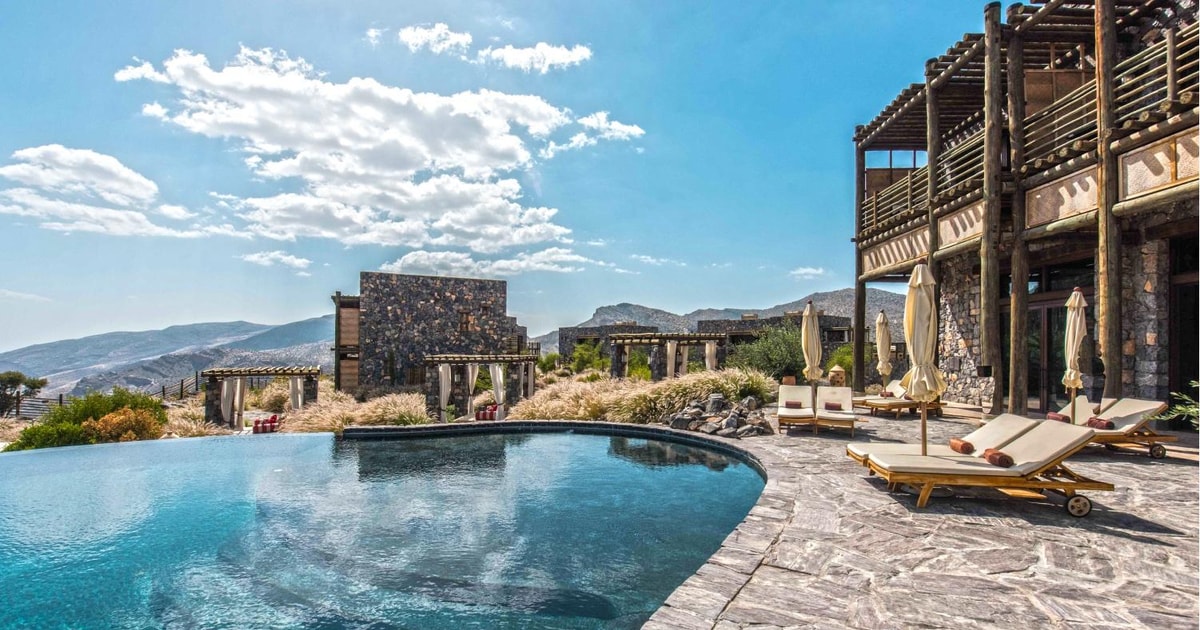 Muscat: Private Transfer to/from Jabel Akhdar & Alila Resort | GetYourGuide