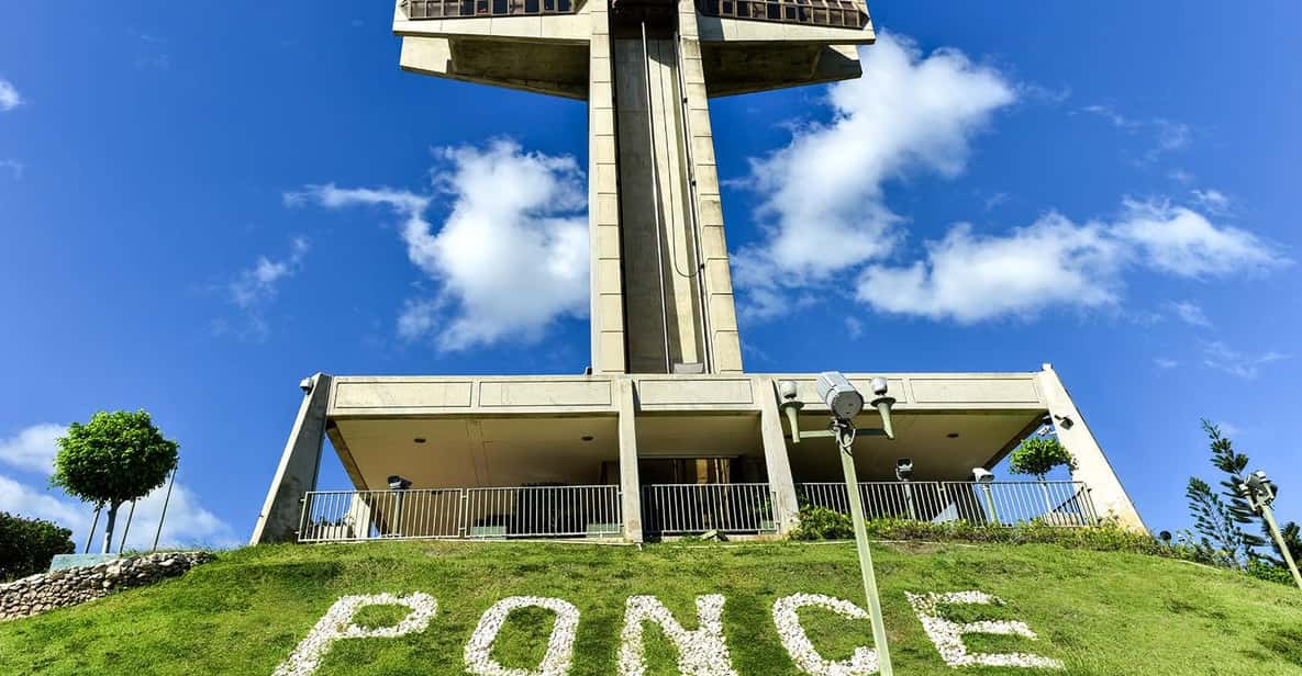 Ponce: Walking Tour with Castillo Serrallés Visit and Dinner | GetYourGuide