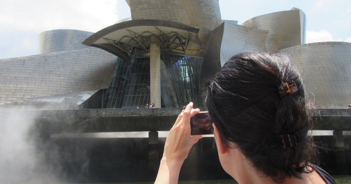 Bilbao: Sailboat tour of the estuary, from Bilbao to the sea | GetYourGuide