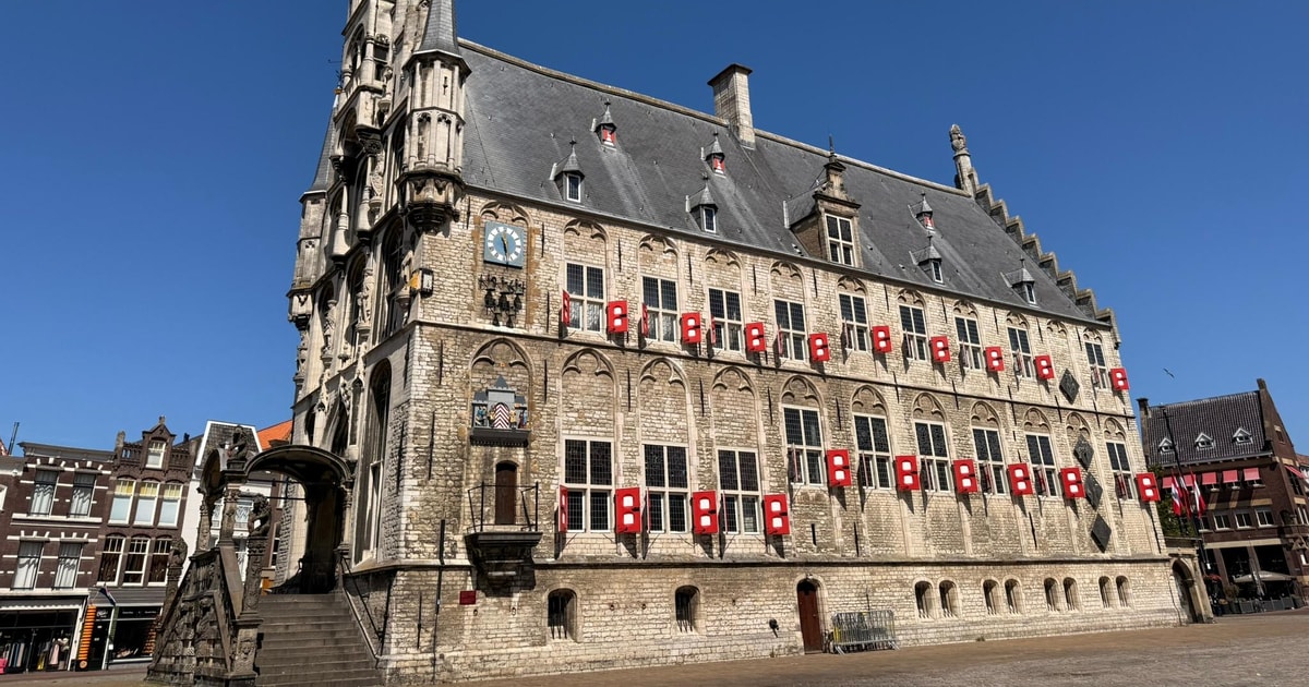 Gouda: Guided Walking Tour with Cheese Tasting | GetYourGuide
