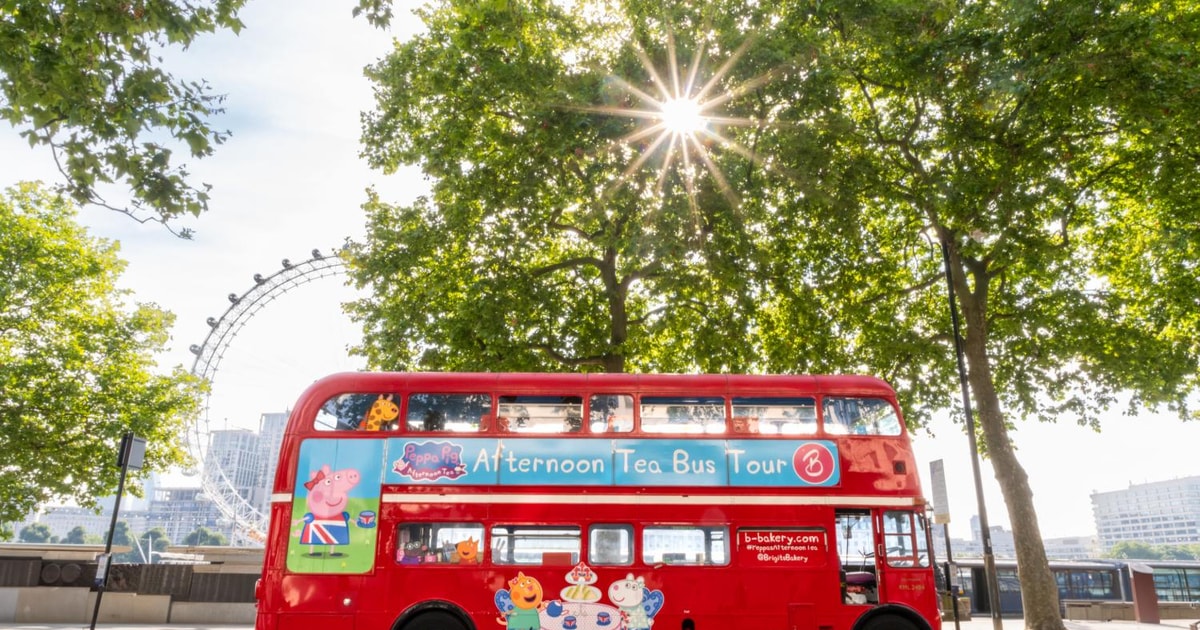 London: Peppa Pig Bus Tour with Entertainment | GetYourGuide
