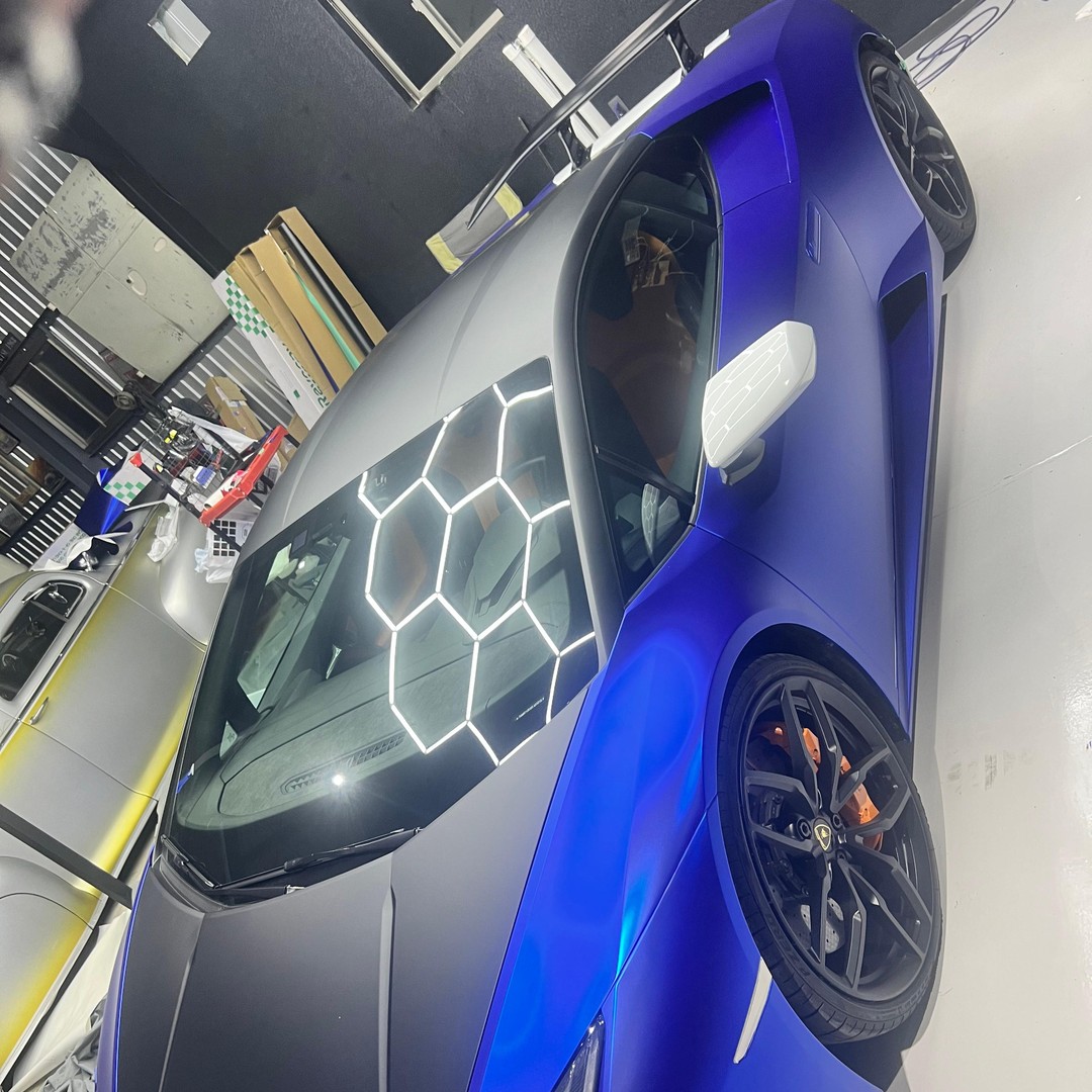 ΤΟΚΙΟ: Lamborghini Huracan V10 Self-Drive Experience | GetYourGuide