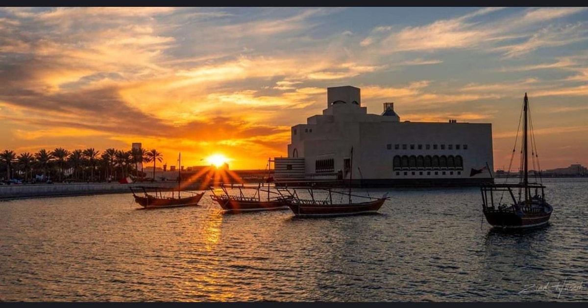 Doha:Traditional Dhow Cruise with Pickup and Drop-off | GetYourGuide