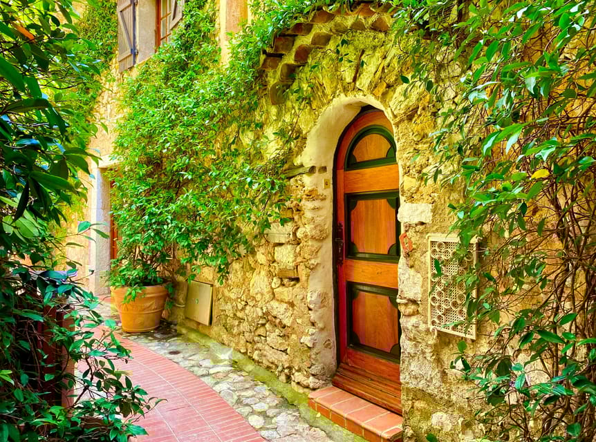 From Villefranche: Shore excursion Eze, Monaco, Monte Carlo | GetYourGuide