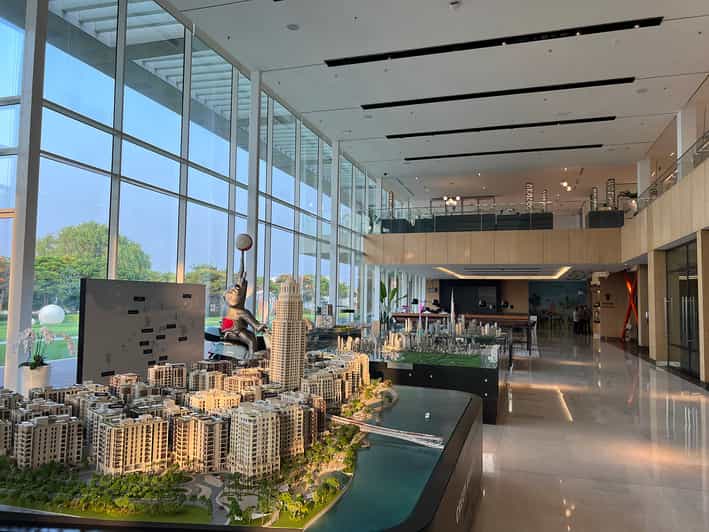 Full Day Tour of Real Estate Showrooms in Dubai | GetYourGuide