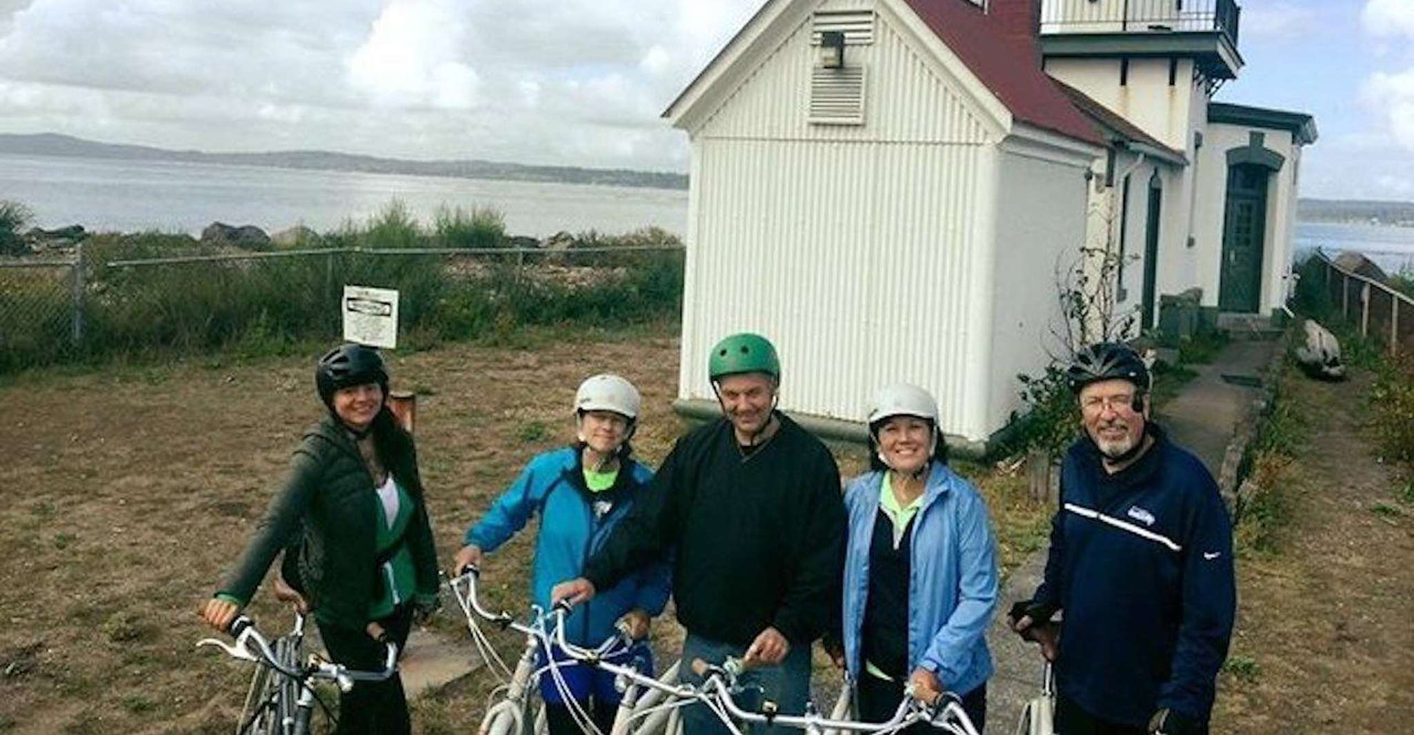 Seattle, Discovery Park E-Bike Tour | Guided Tour in Seattle