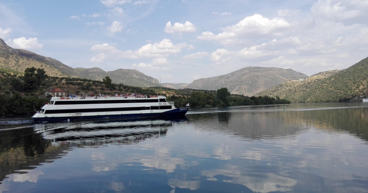 Régua: Barca D'Alva Full-Day Scenic River Cruise | GetYourGuide