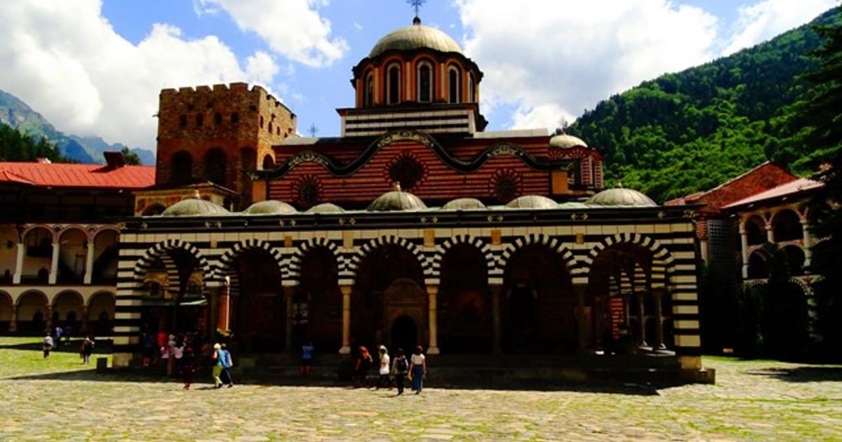 7 Rila-søerne og Rila-klosteret - dagsture fra Sofia | GetYourGuide
