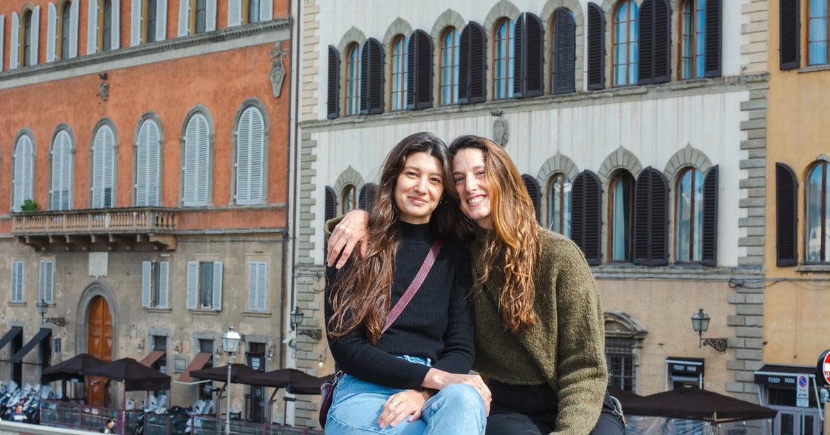 Florence: Professional and Authentic Portraits in the City | GetYourGuide