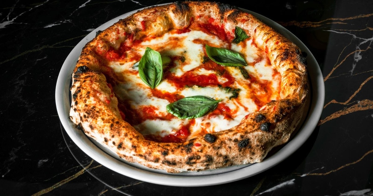 Sorrento: Masterclass de pizza com welcome drink e vinho | GetYourGuide