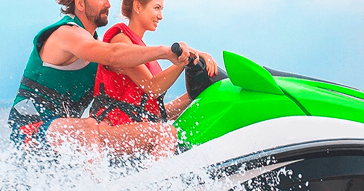 Alicante : Practica snorkel, paddle surf y monta en moto acuática ...