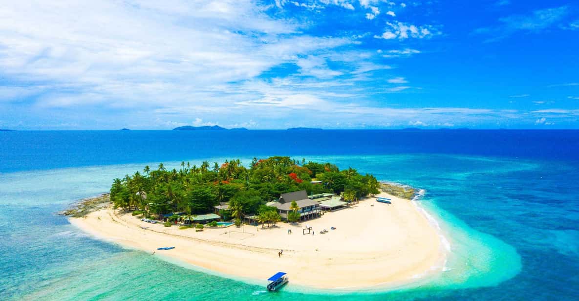Fiji: Beachcomber Island Day Cruise with Snorkelling | GetYourGuide