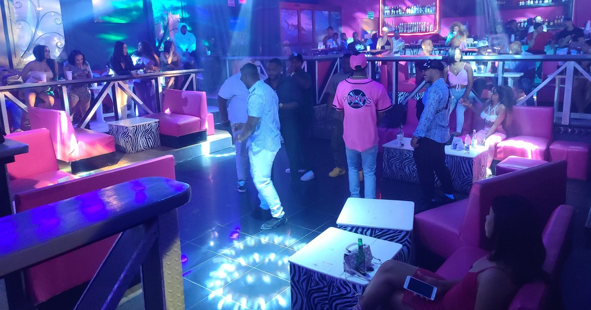 L'officiel de Sosua : Tour de la vie nocturne avec prise en charge et ...