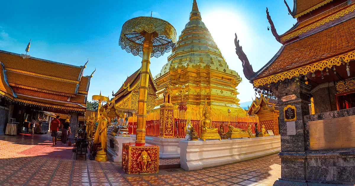 Excursión de 4 horas a Doi Suthep y la aldea de la tribu Hmong desde ...