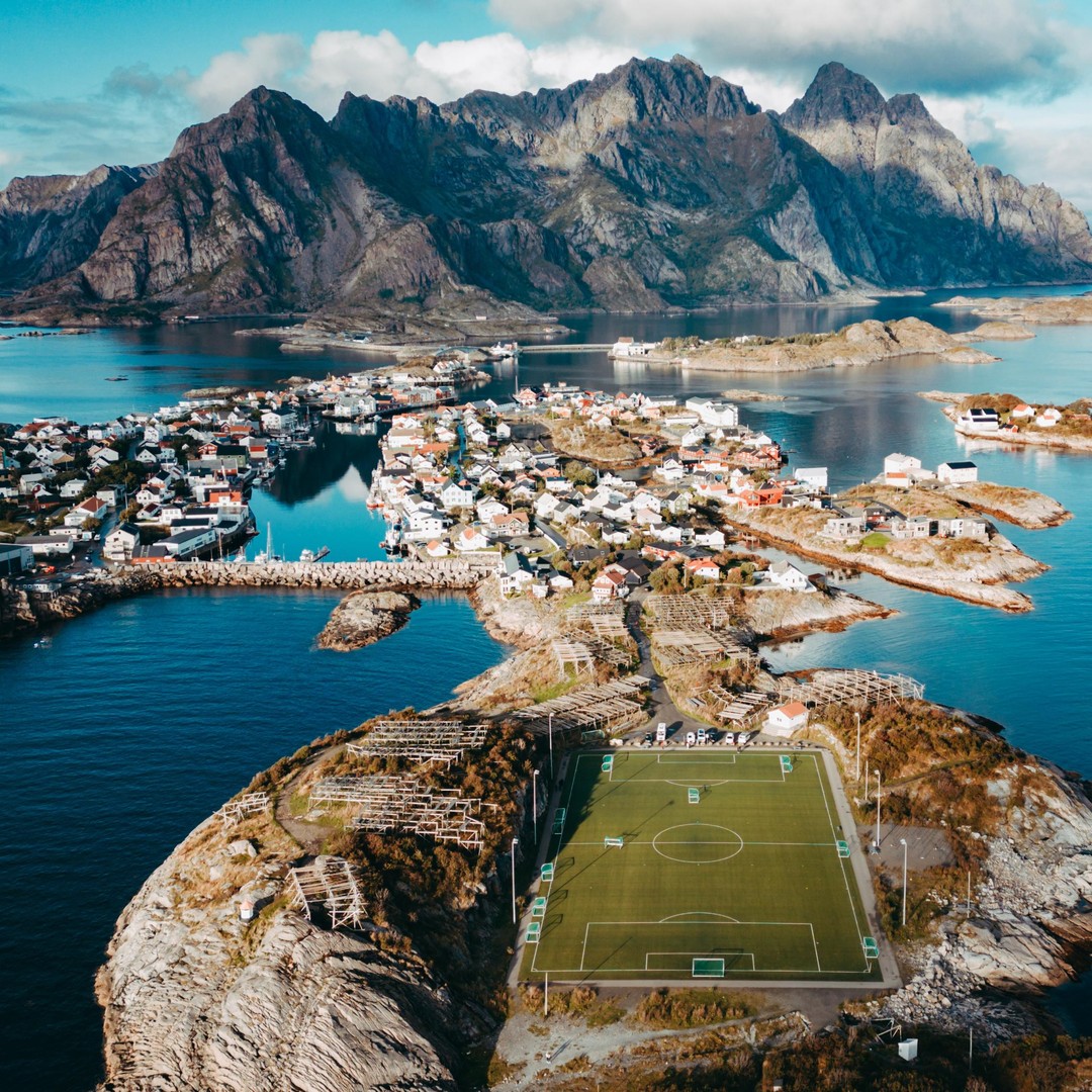 From Svolvaer: 2-Day Lofoten Highlights Photo Tour | GetYourGuide