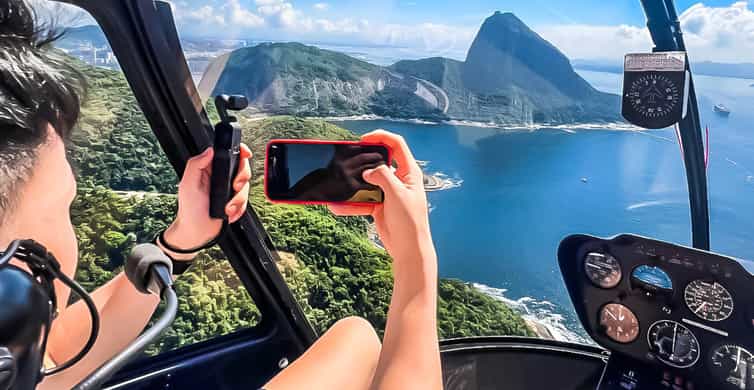 Rio de Janeiro: Helicopter Flight Christ the Redeemer 30 min | GetYourGuide