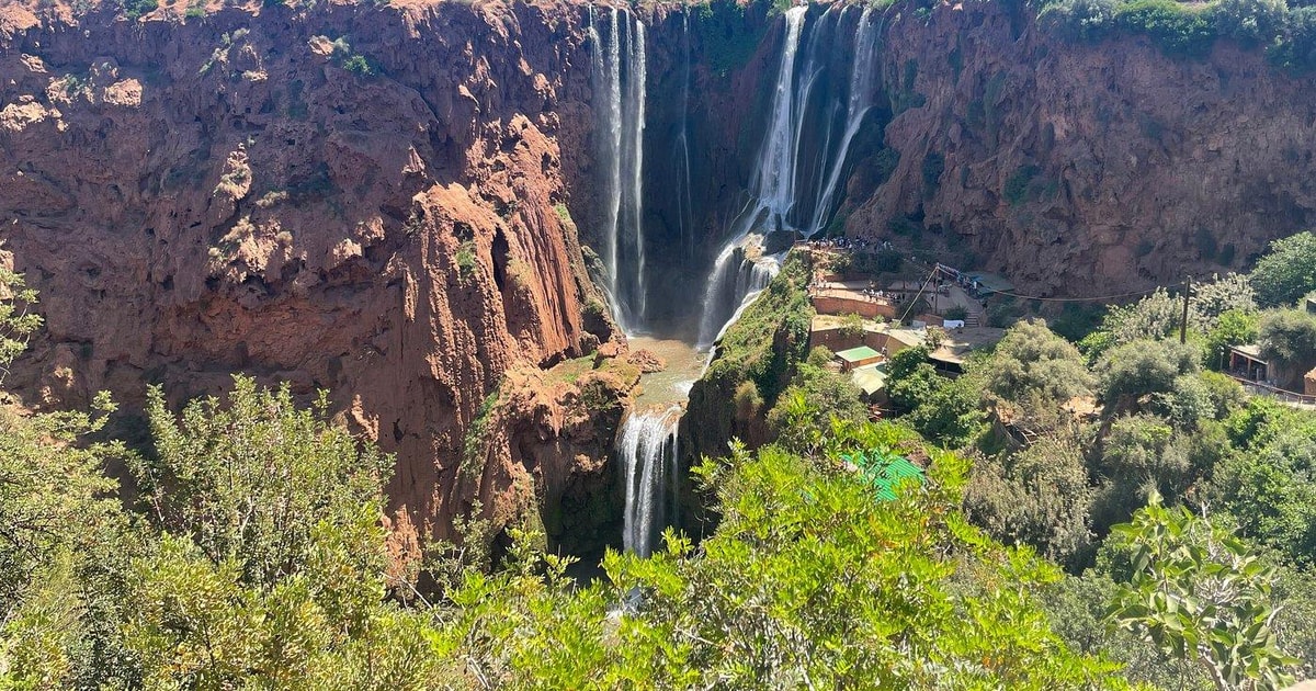 Celodenní prohlídka vodopádů Ouzoud s pěší túrou a projížďkou lodí ...