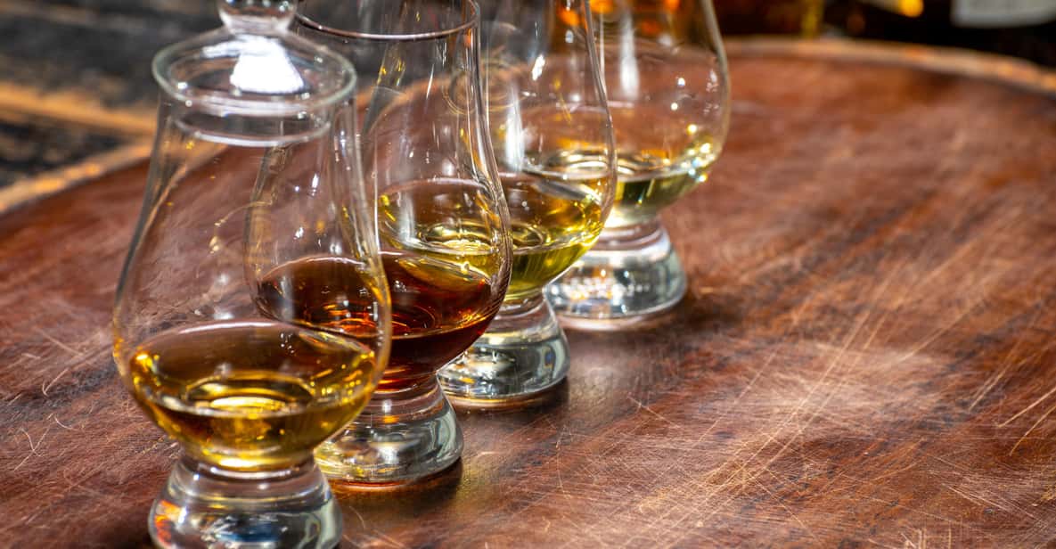 Edinburgh: Smagning af skotsk whisky - Skotlands sande ånd | GetYourGuide
