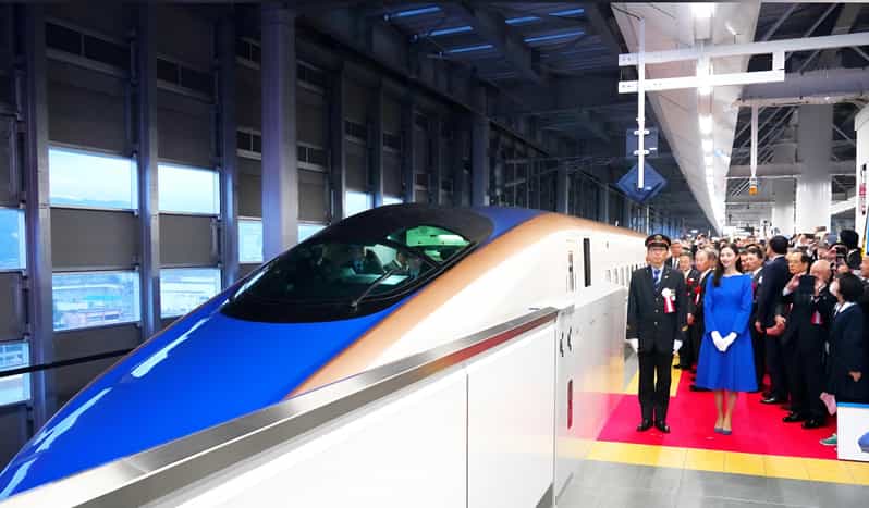 JR Pass - Sanyo Shinkansen One-way Ticket | GetYourGuide