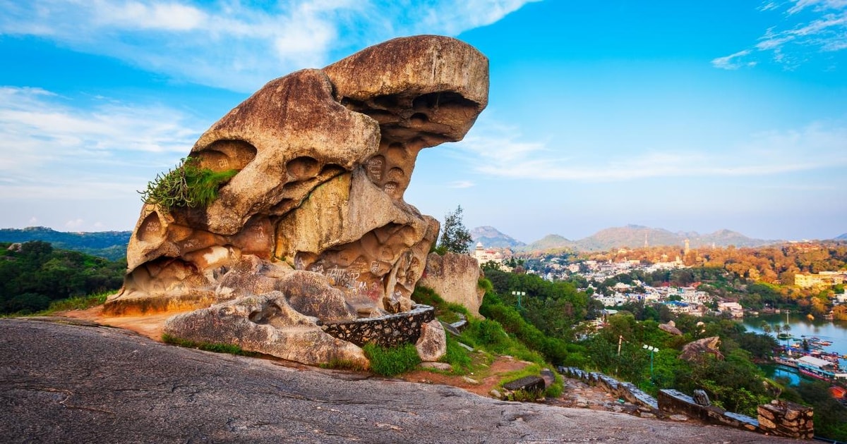 Udaipur: tour de 4 días a la estación de montaña de Monte Abu ...