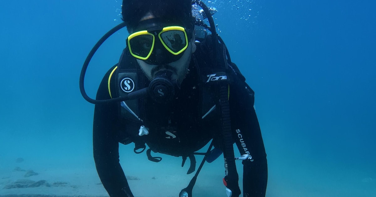 Qatar: Scuba Diving Experience with Pick and Drop | GetYourGuide