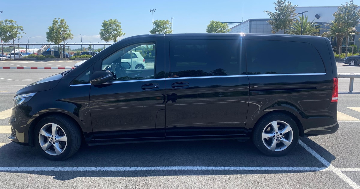 Minivan - transfer z lotniska San Sebastian (EAS) do centrum miasta ...