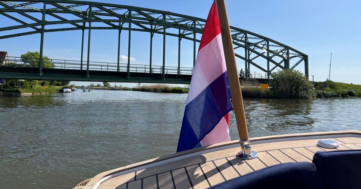 Schipluiden: Private Boat Tour to Rotterdam | GetYourGuide