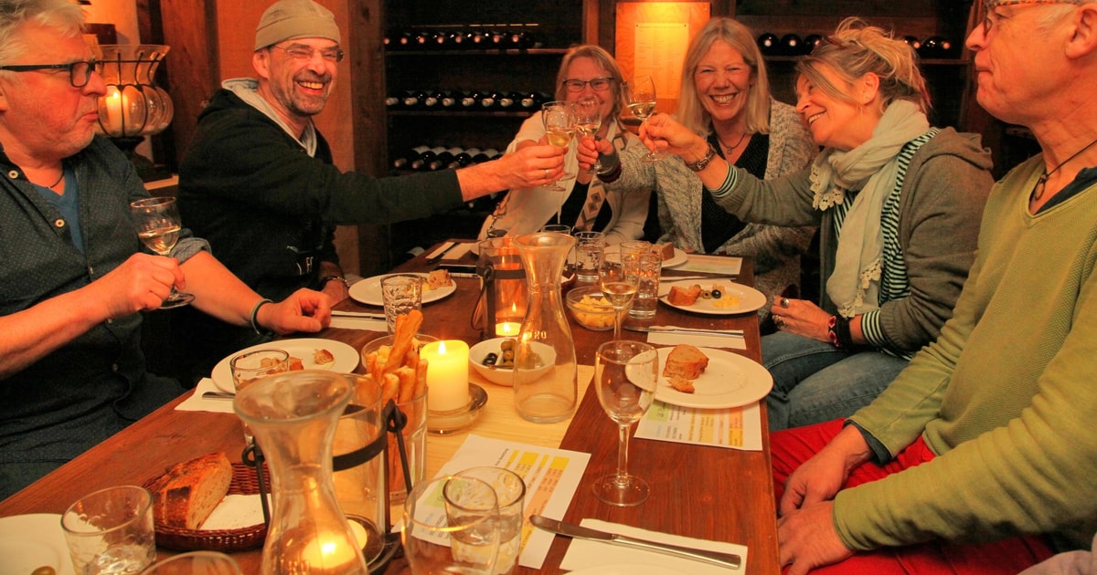 De Eigelstein a Nippes: tour de la ciudad y ruta del vino | GetYourGuide