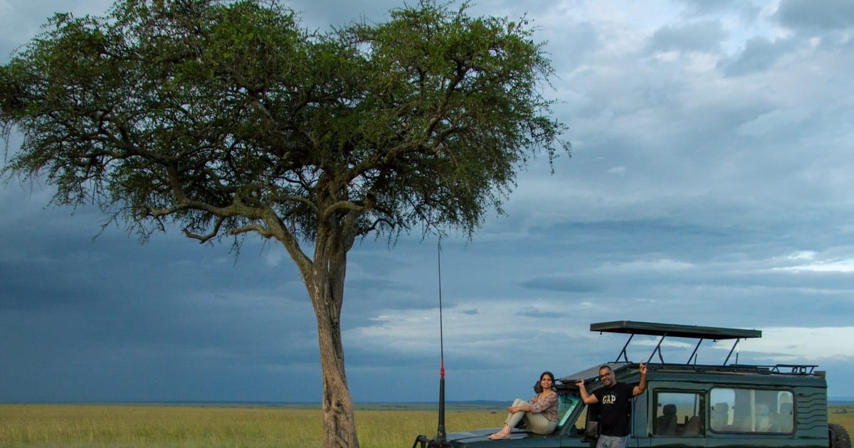Parque Nacional de Nairobi: con un jeep de techo descapotable ...