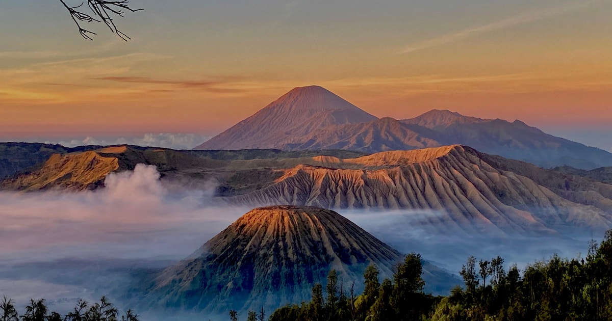 From Malang/Surabaya: Mount Bromo and Ijen Crater 2-Day Tour | GetYourGuide