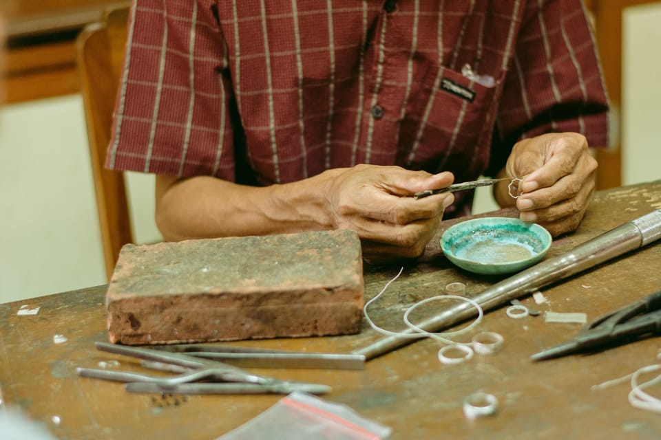 Bali: silver making class | GetYourGuide