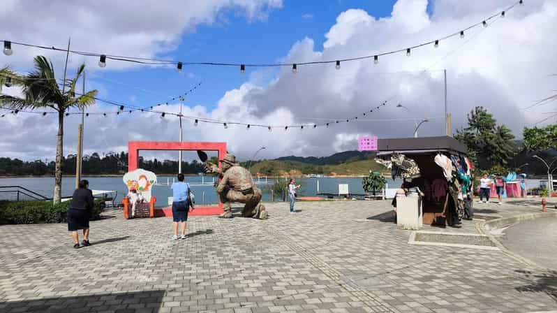 MEDELLIN: GUATAPE + OLD PEÑOL + MALECON + RUMBA BOAT TOUR | GetYourGuide