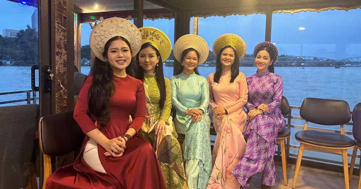 Hue: Folk Song on Perfume River Dragon Boat | GetYourGuide