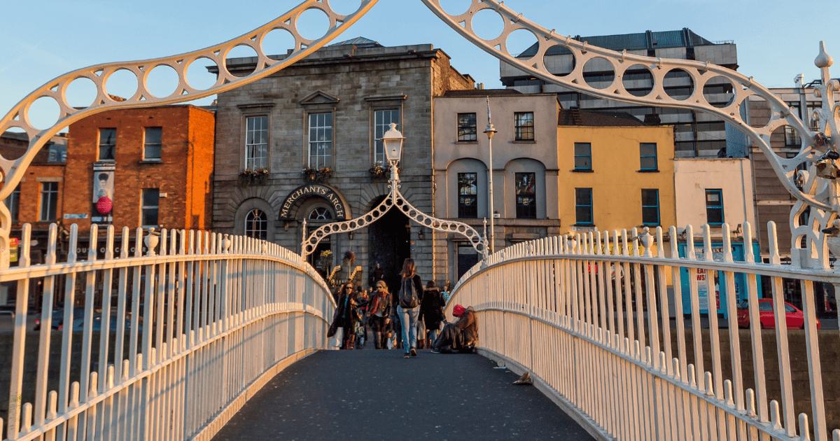 Servicio de traslado privado de Dublín a Cork | GetYourGuide