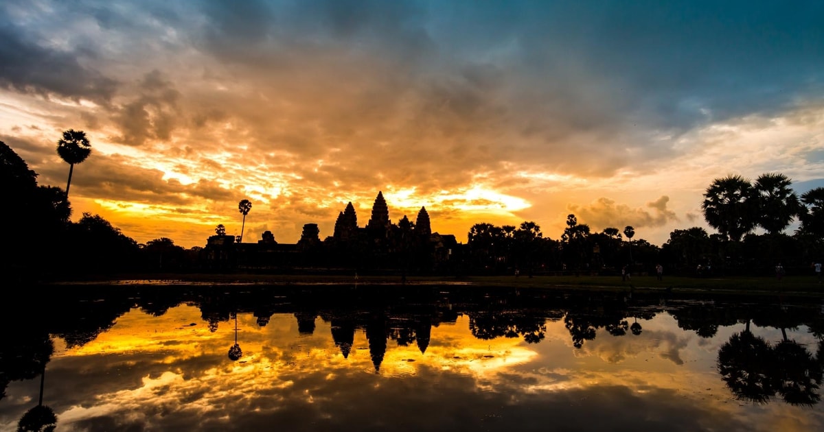 Exploring Angkor Wat: Key highlights & sunrise guided tour | GetYourGuide
