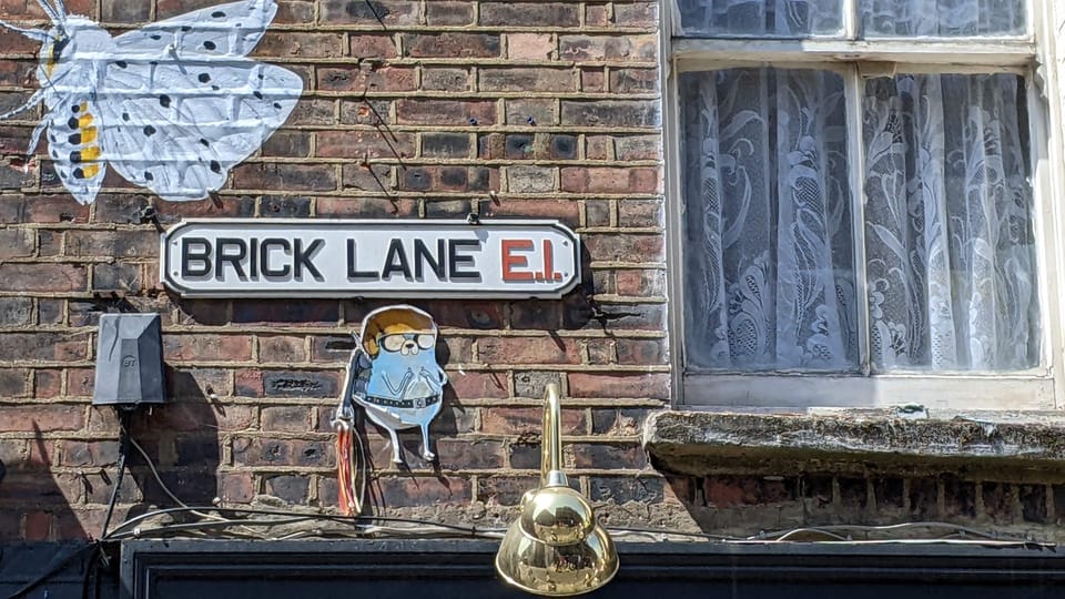 London: Brick Lane Street Art and Graffiti Self-Guided Tour | GetYourGuide