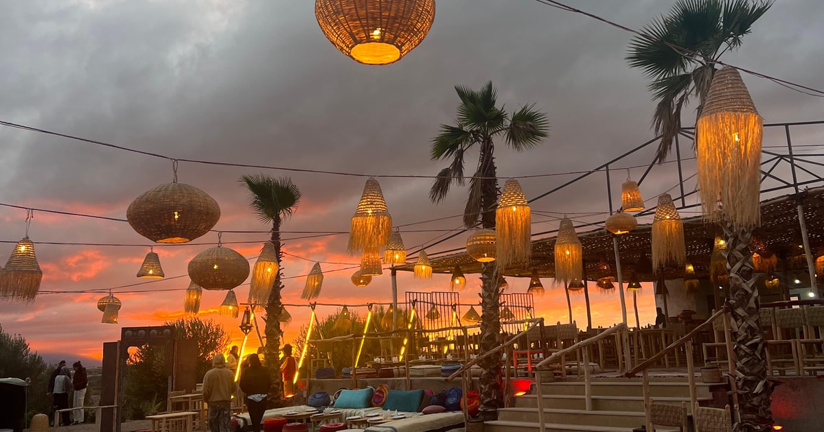 Marrakech: dinner show agafay desert & Camel ride & 1h Buggy | GetYourGuide