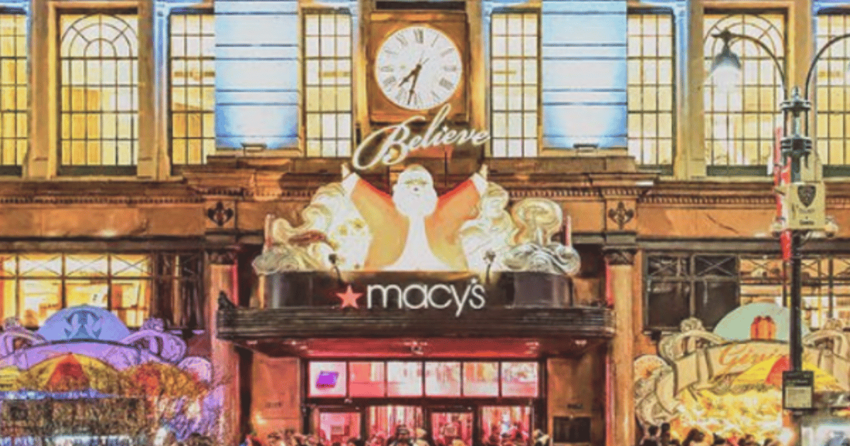 NYC Festive Magic: Christmas Lights Experience | GetYourGuide