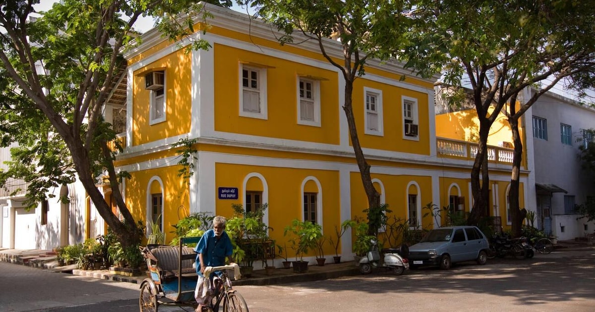 Art Walk in Pondicherry (2-Hour Guided Walking Tour) | GetYourGuide