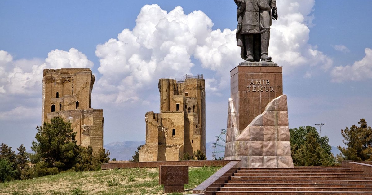 Endagstur til Shakhrisabz: Amir Temurs moderland | GetYourGuide