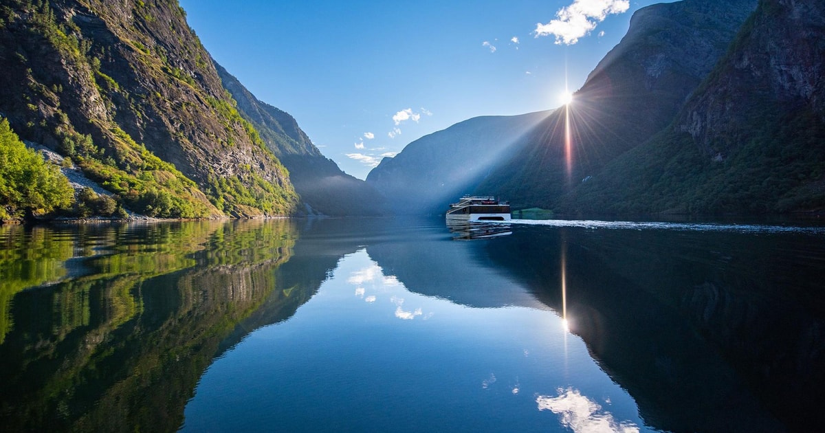 Private guided tour to Oslo Nærøyfjord Cruise & Flåm Railway | GetYourGuide