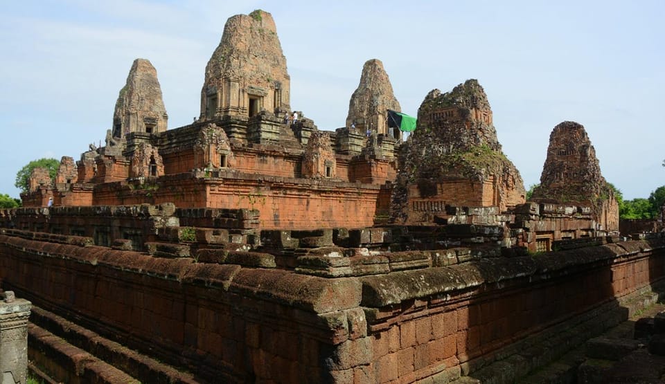 Phnom Bakheng Sunset Tour, Pre Rup, Neak Pean, Preah Khan | GetYourGuide
