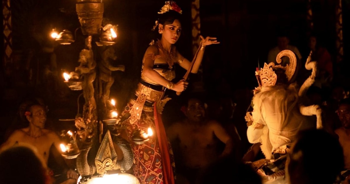 Bali: Ubud Kecak Semara Madya und Feuertanz der Affen | GetYourGuide