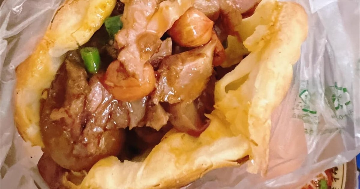 Chengdu: Market Walk & 7+ Local Breakfast Tastings | GetYourGuide